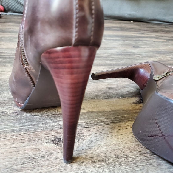 Max Studio | Shoes | Max Studio By Leon Max Open Toe Booties | Poshmark
